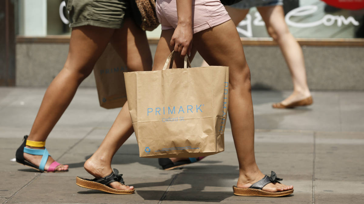 Hoped-for summer boost for retailers failed to materialise, figures show | LBC