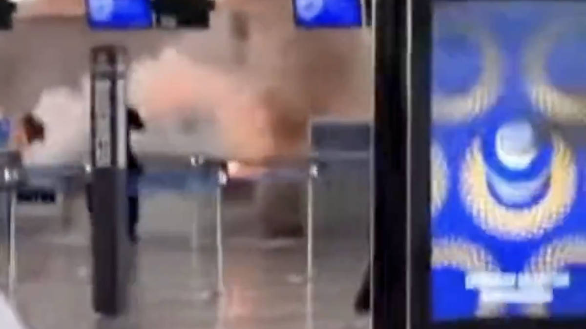 Passengers 'run for their lives' as fire breaks out in Milan Airport ...