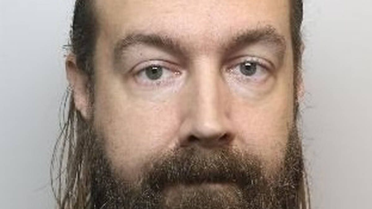 Police officer dubbed 'PC Predator' jailed after having sex with crime ...