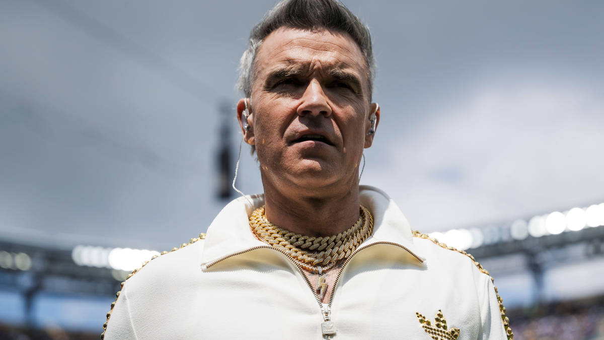 Robbie Williams sued by Angels ‘co-writer’ who claims he earned just £ ...