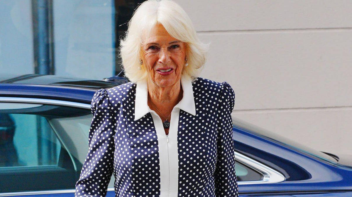 Queen makes first appearance since revelation she fought off sexual ...