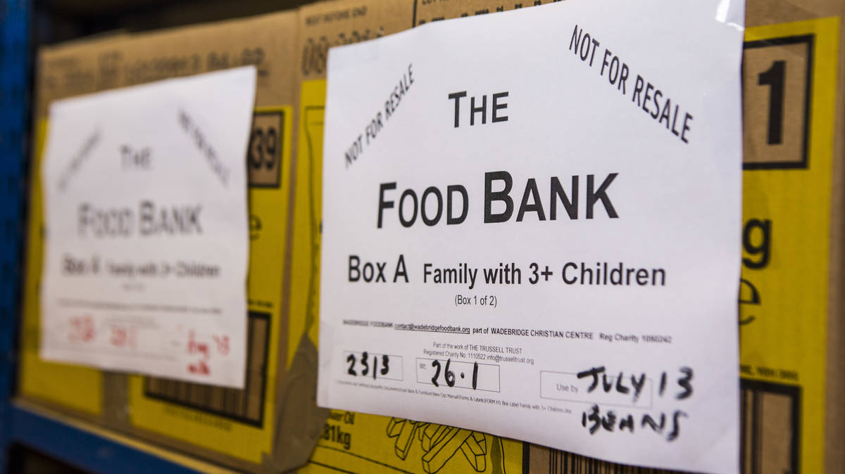 Child hunger in UK tops 25% as surge in food bank dependance deemed ...