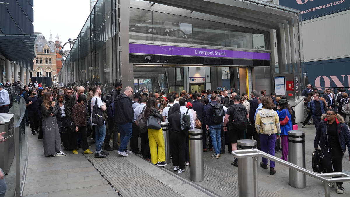 Tube strike continues to cause travel misery in London | LBC