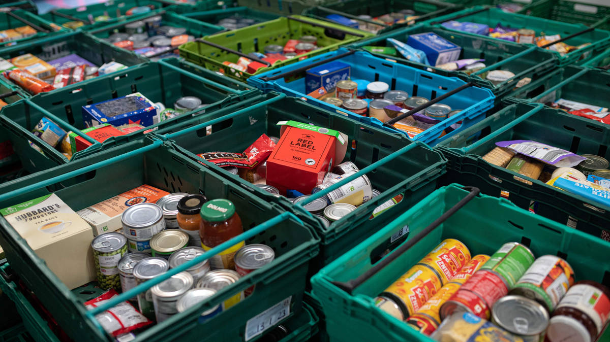 Britain faces deepening hunger crisis as 14 million go without food to save money, research ...