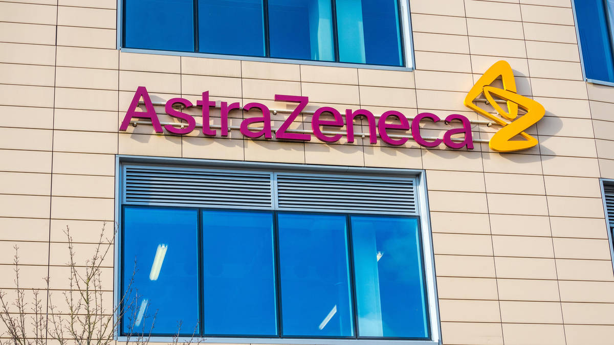AstraZeneca pauses £200m expansion in Cambridge | LBC