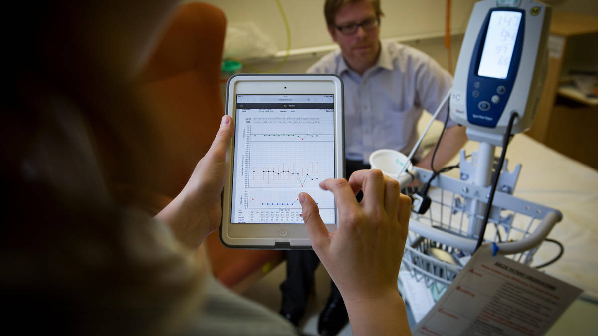 Henry Riley - Journalist Profile - Intelligent Relations