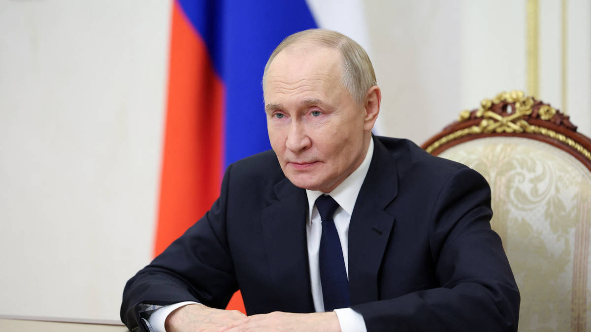 Putin orders more than 100,000 new troops to frontline in largest ...