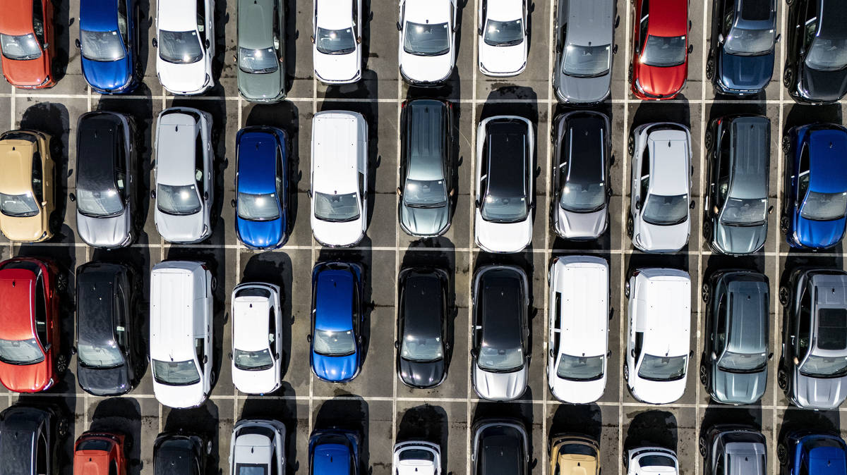 Electric car sales hit record high in September | LBC