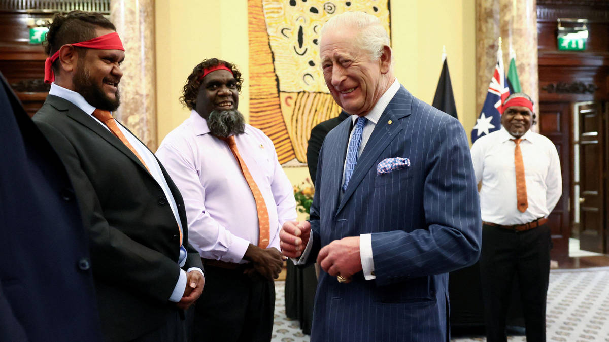 Aboriginal Australians perform for King Charles in London at 40th ...
