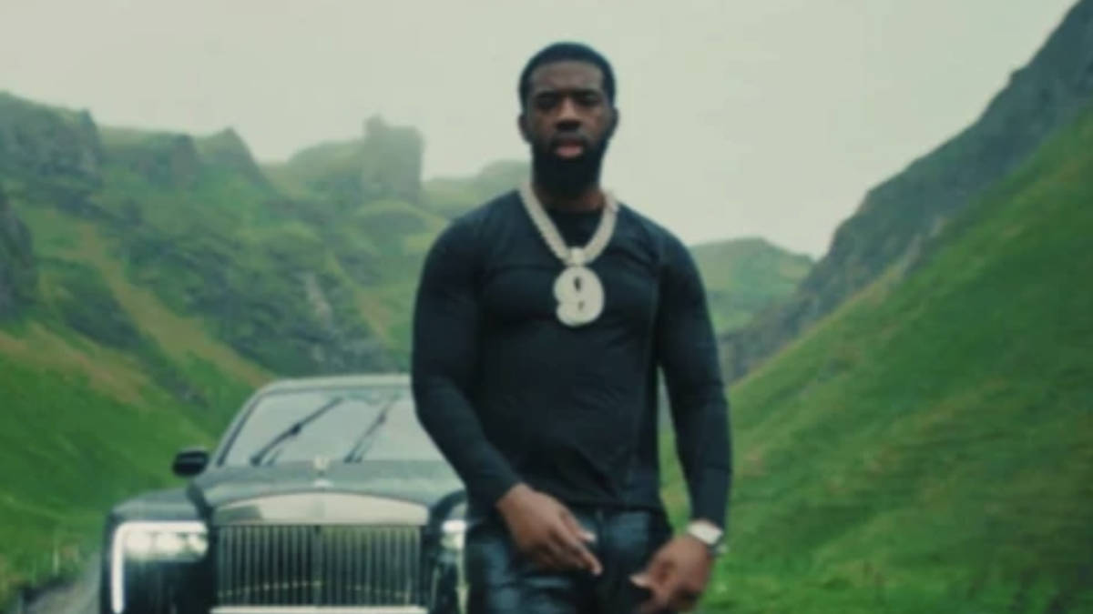 Rapper Tion Wayne sparks backlash after blocking Peak District beauty ...