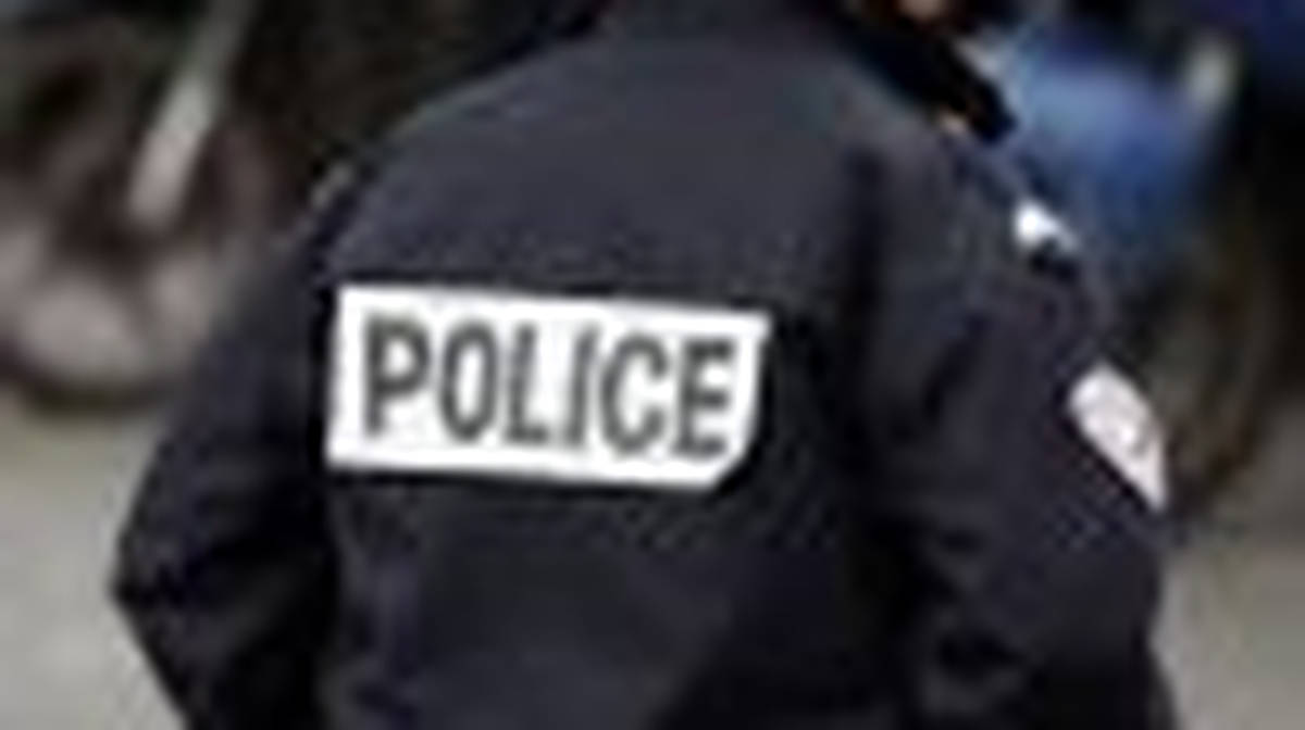 Nice offers a €5,000 bonus to police officers to boost morale and ...
