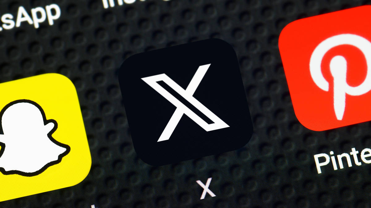 Major websites go offline in latest mass internet outage | LBC