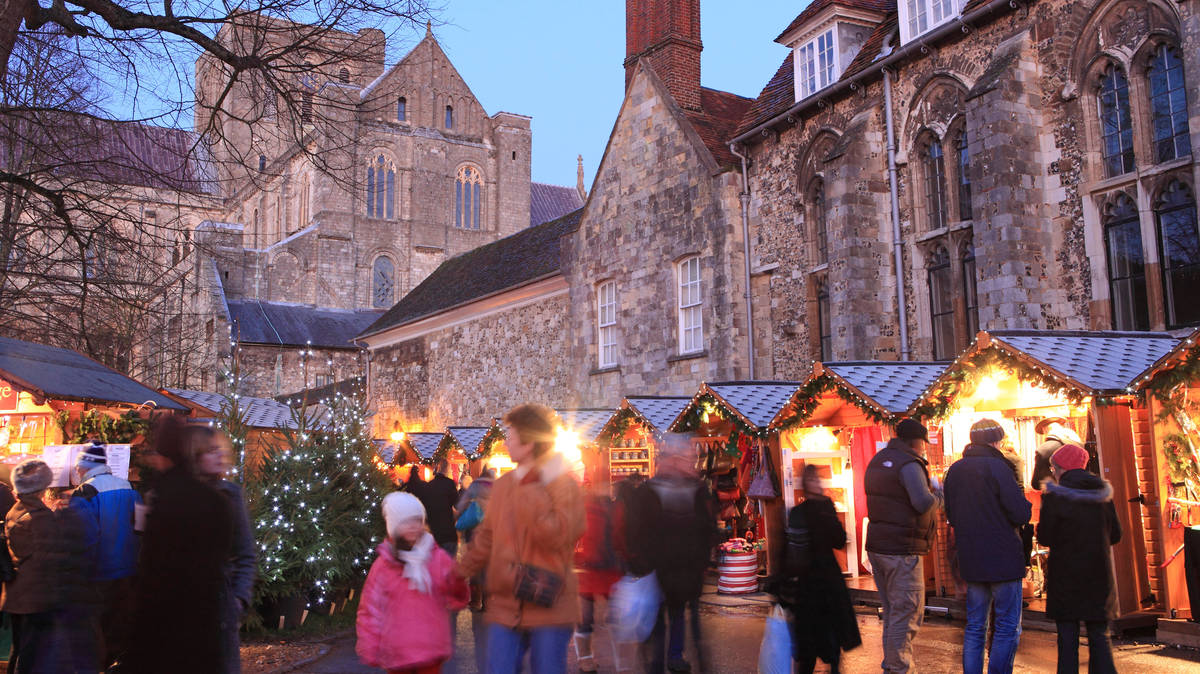 Christmas weather forecast: Met Office gives verdict on whether UK will ...