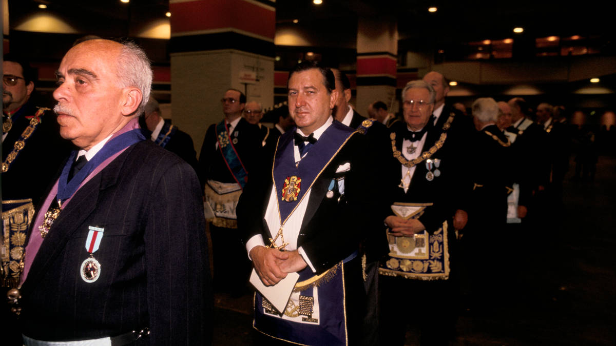 Freemasons to take legal action against Met over plan to reveal ...