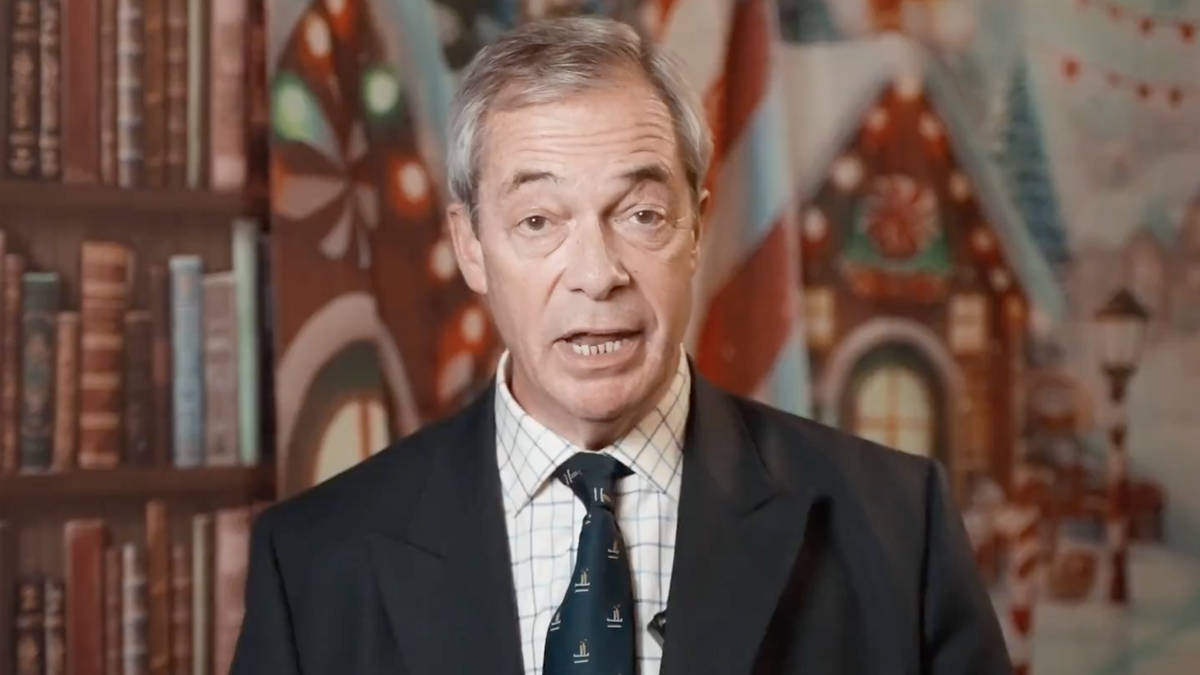 Nigel Farage delivers presents to children and emergency workers as he ...