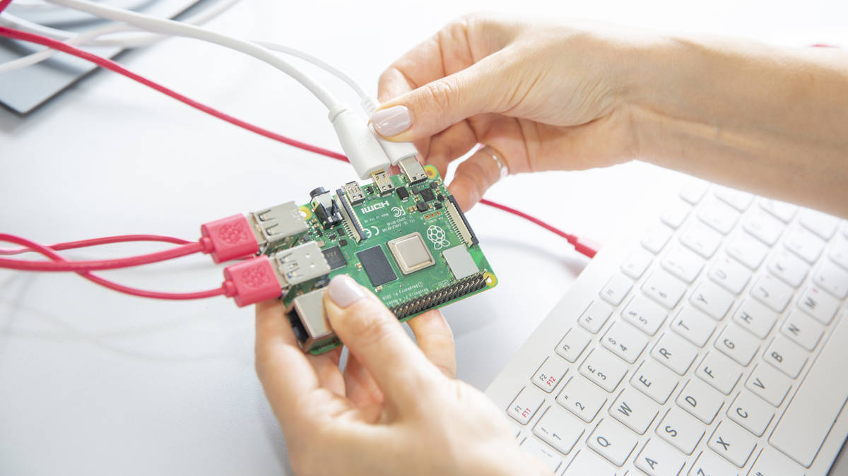 Raspberry Pi faces uncertainty over memory shortages due to AI boom | LBC