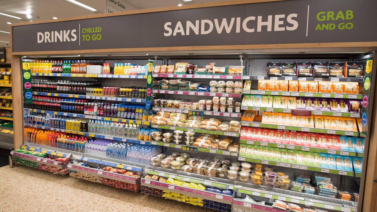 Food supplier Greencore completes £1.2 billion Bakkavor takeover | LBC