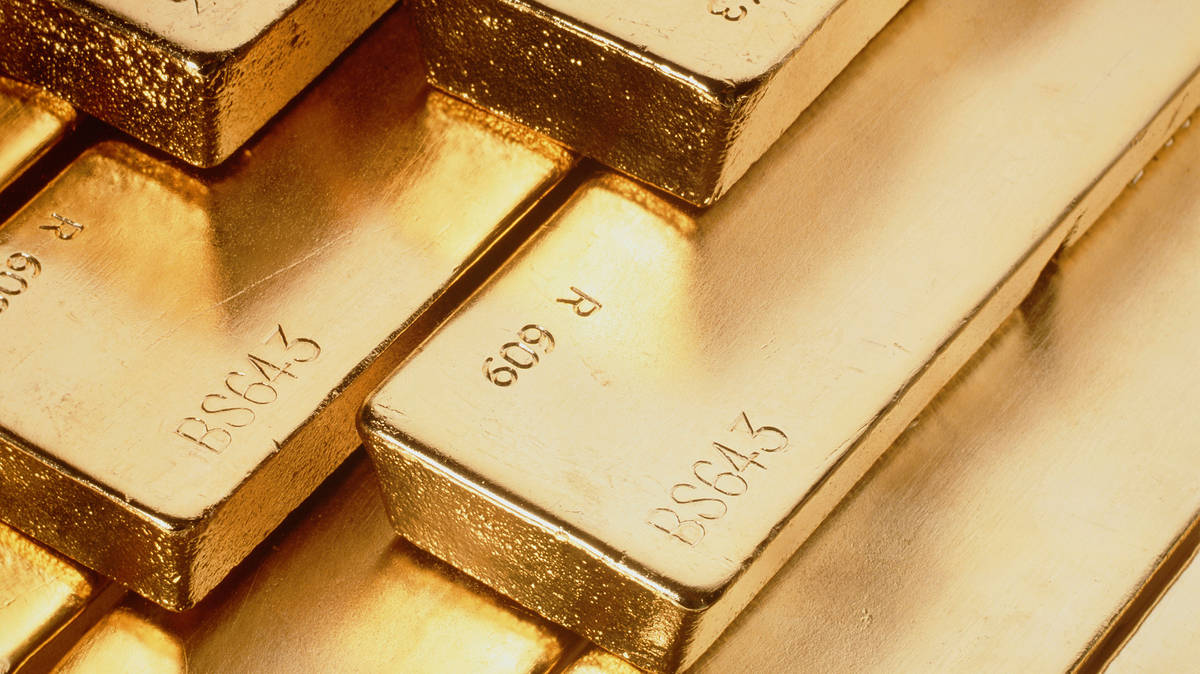 Stocks, gold price and silver plunge as markets plummet | LBC