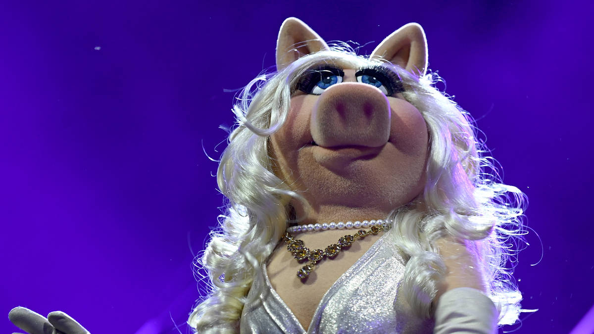 The Muppet Show revival delivers nostalgia with a mischievous edge ...