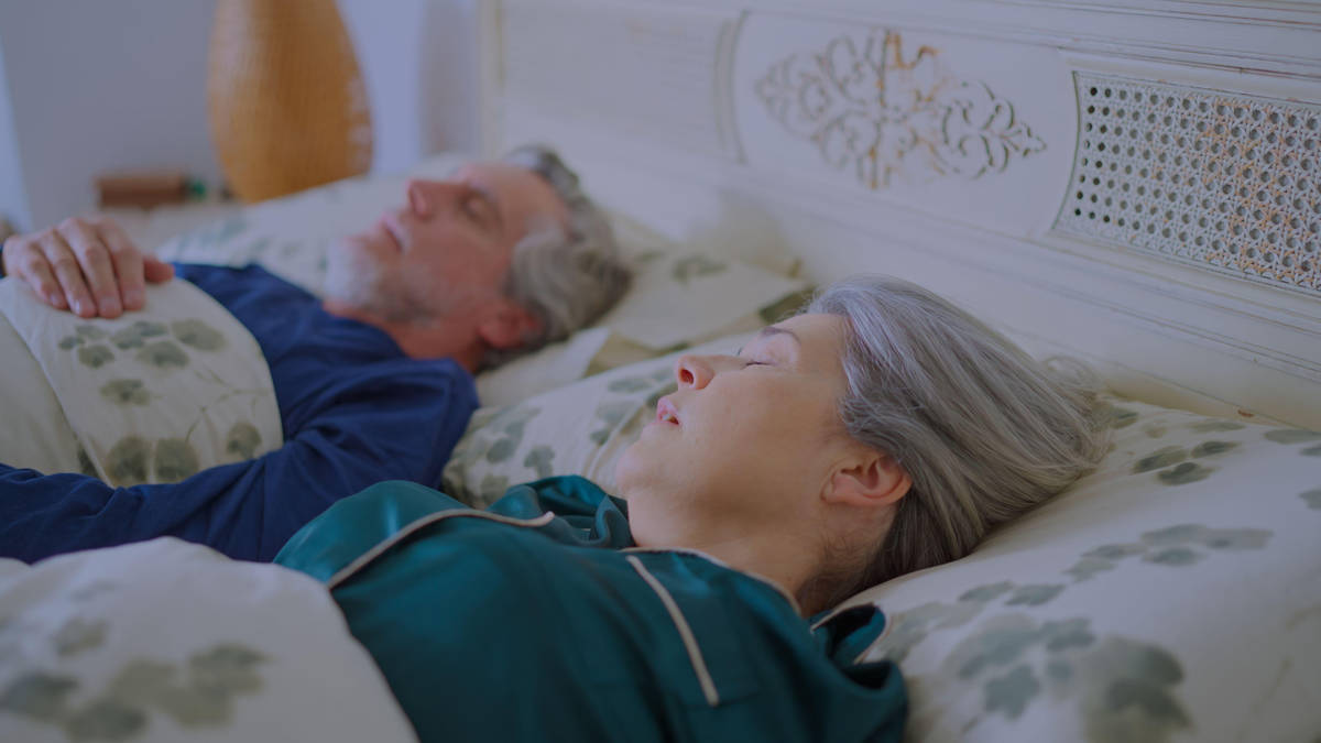 Sleeping in on weekends could harm your health outcomes, study finds | LBC