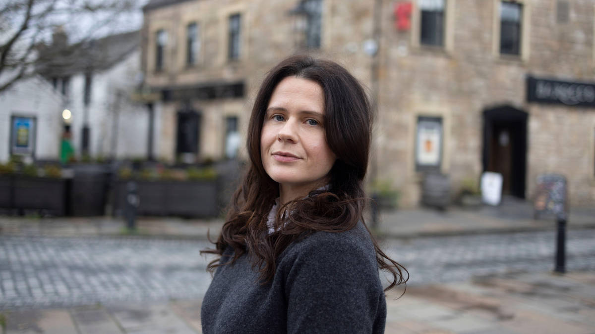 Labour MP Joani Reid 'voluntarily suspends herself' after husband ...