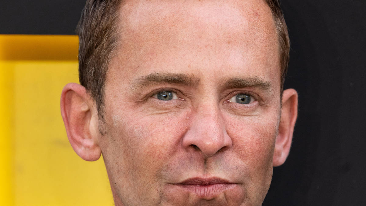 Channel 4 scraps Great British Bake Off episode with Scott Mills after ...