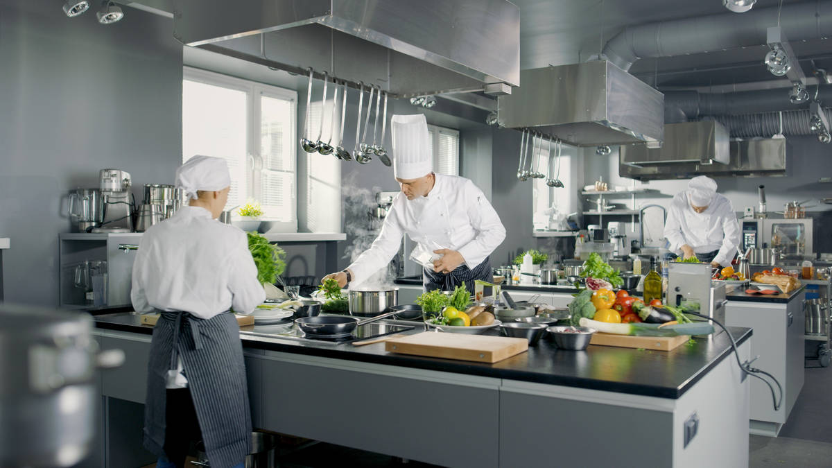 Growth Kitchen eyes £100m in sales as unique concept taps into delivery ...