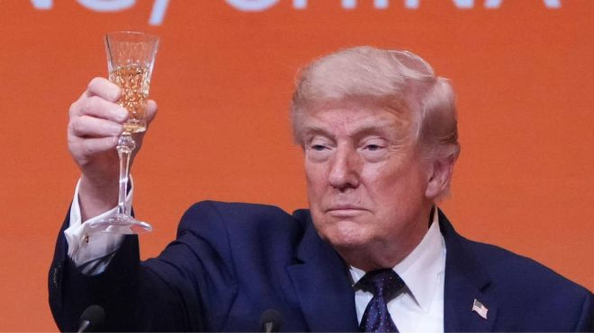 How old is Donald Trump, when does he turn 80, and who is the oldest ...