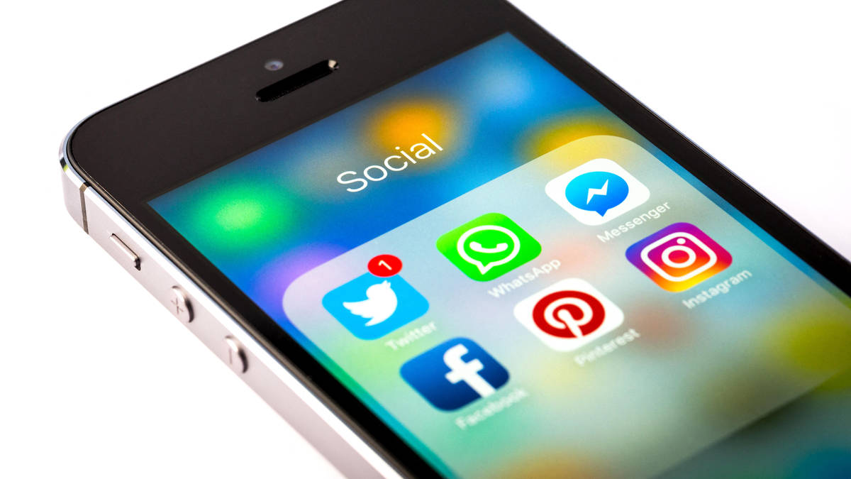 UK faces ‘wave of radicalised children’ from ‘hateful’ social media ...