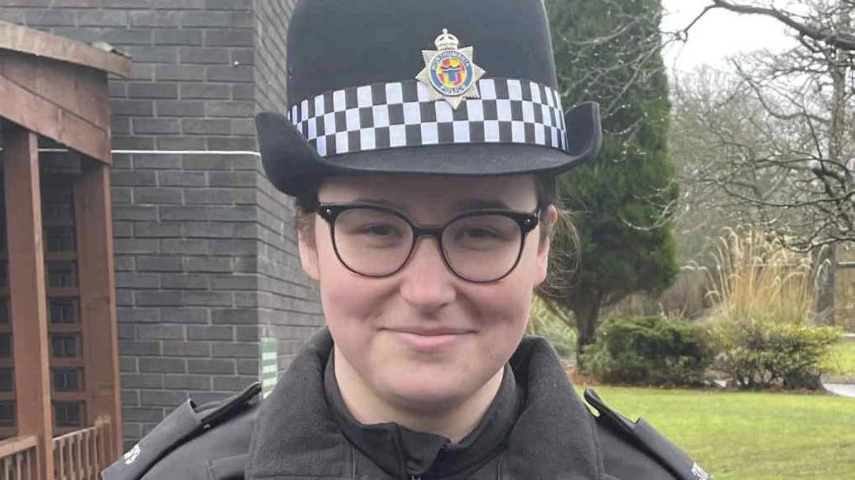 Female police officer, 19, hit by car and killed while responding to ...